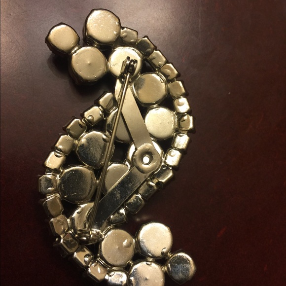 Jewelry | Brooch Pin | Poshmark